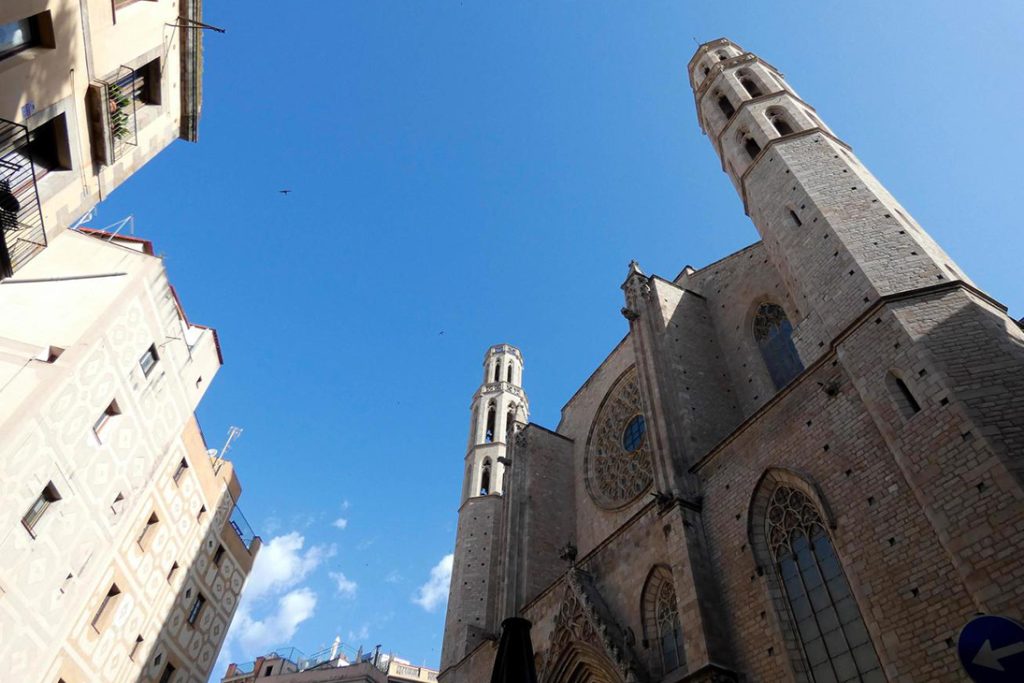 Entdecken Sie das Juwel von Barcelona: Der umfassende Guide zur ...