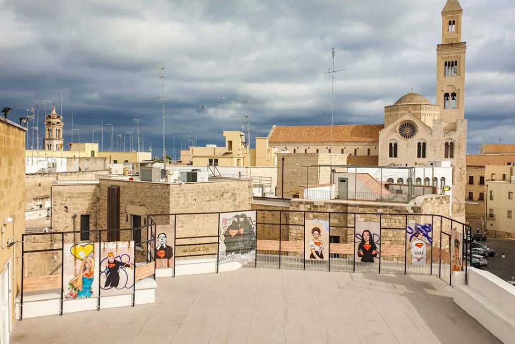 Bari Selbstgeführte Tour Tipps: Wie man diese charmante Stadt mühelos ...